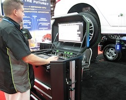 Infinity Shows Off 3D Laser Measuring | August 01, 2014 | FenderBender ...