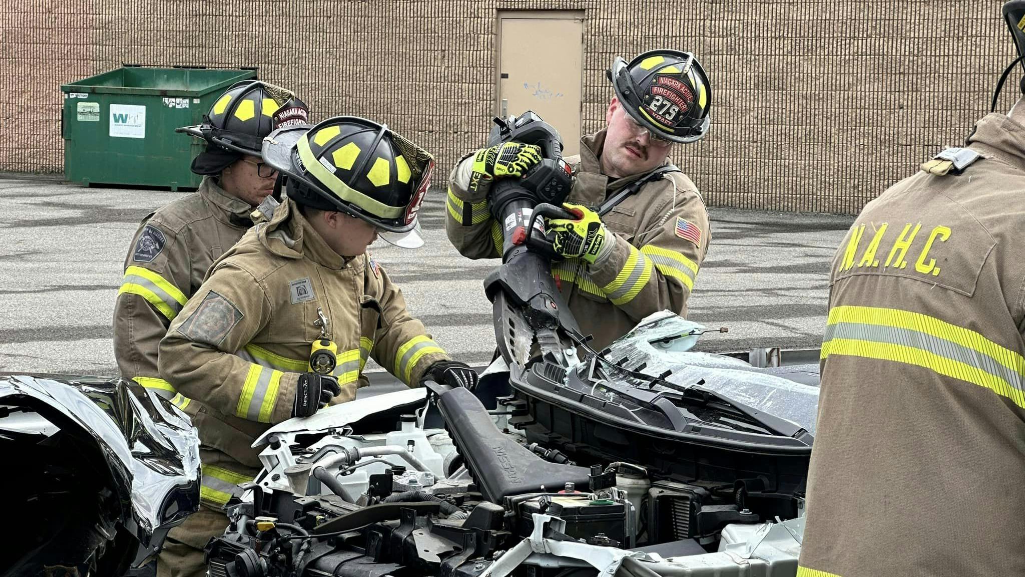 Niagara Falls First Responders Are Trained on the Newest Extraction ...